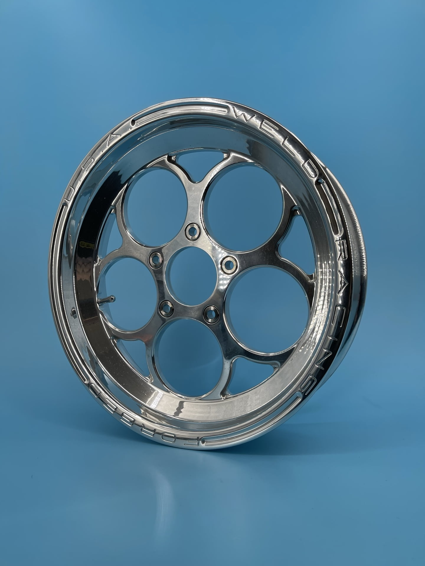 Weld Magnum Polished 15x3.5 / 5x4.75 B.C. / 2.25 B.S.